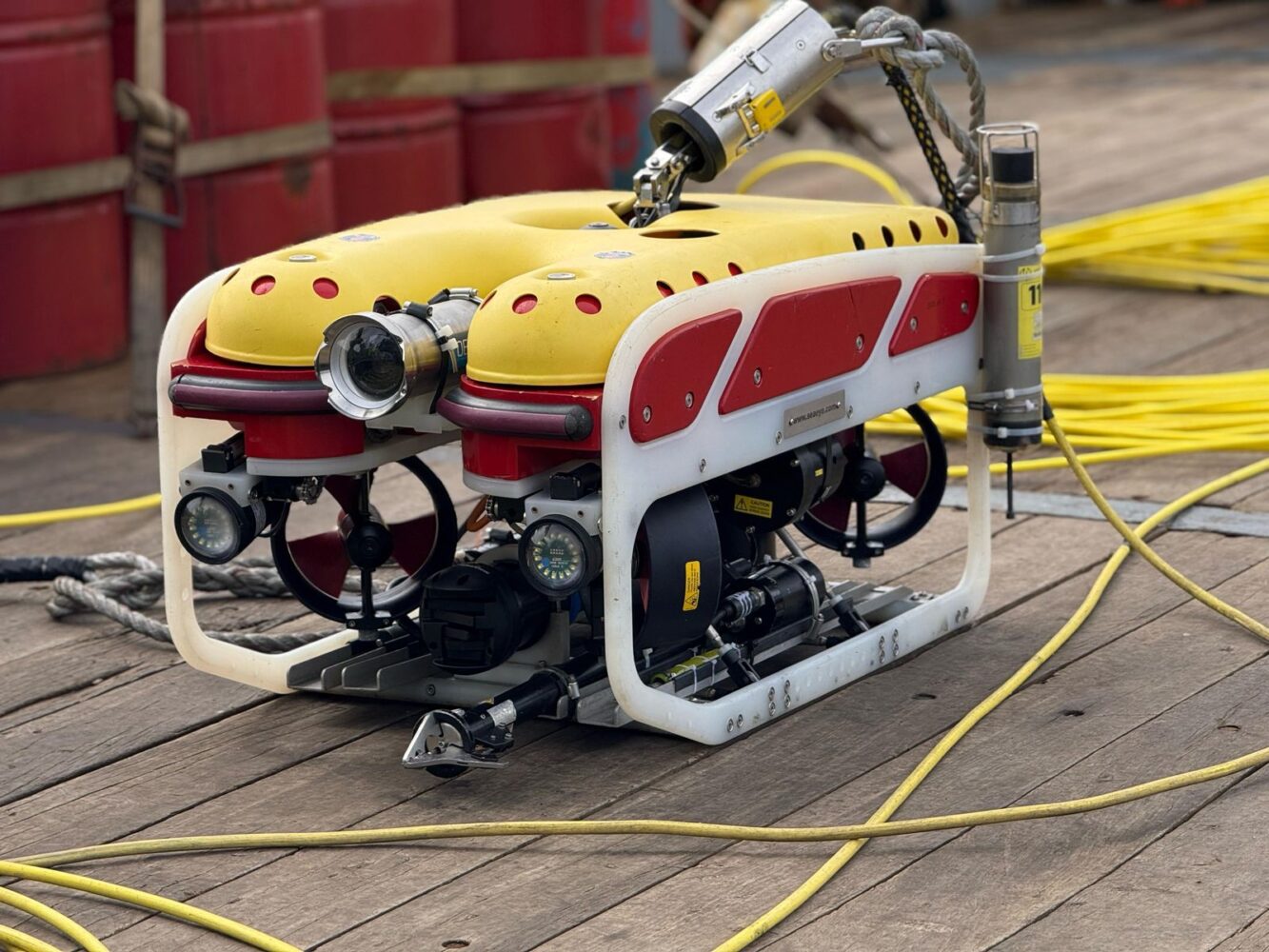 Subsea Positioning Beacons | Subsea Transponder | Applied Acoustics